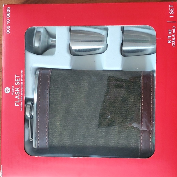 Target | Dining | Flask Set | Poshmark